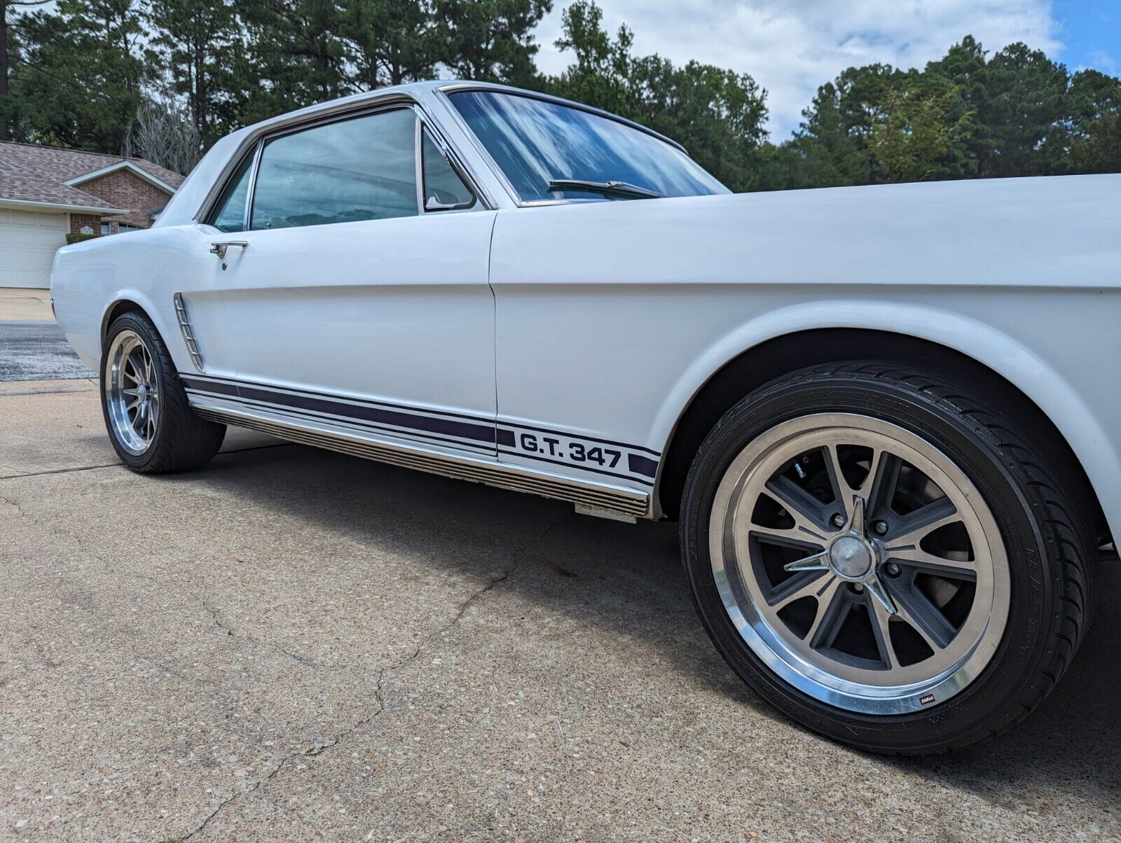 Vintage Auto Restoration – Dealer Graphics Direct